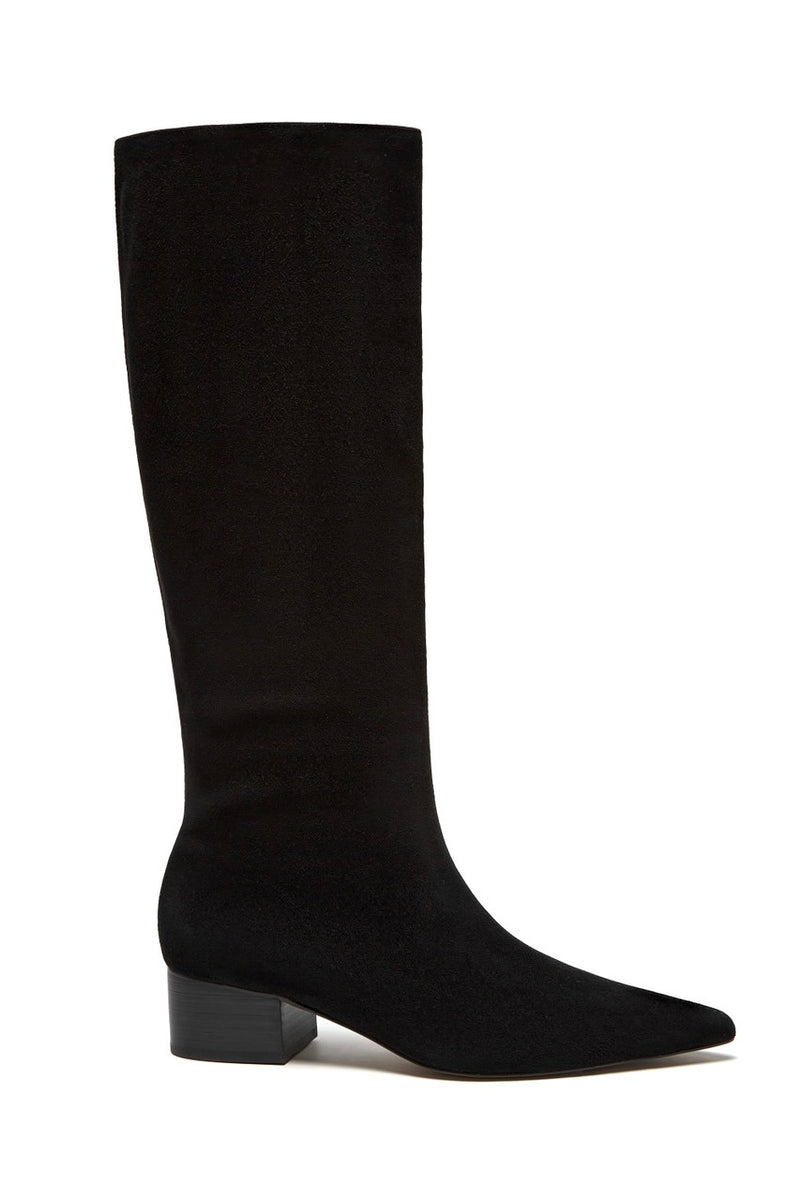 KAIAS – Sassanova / Nova Man