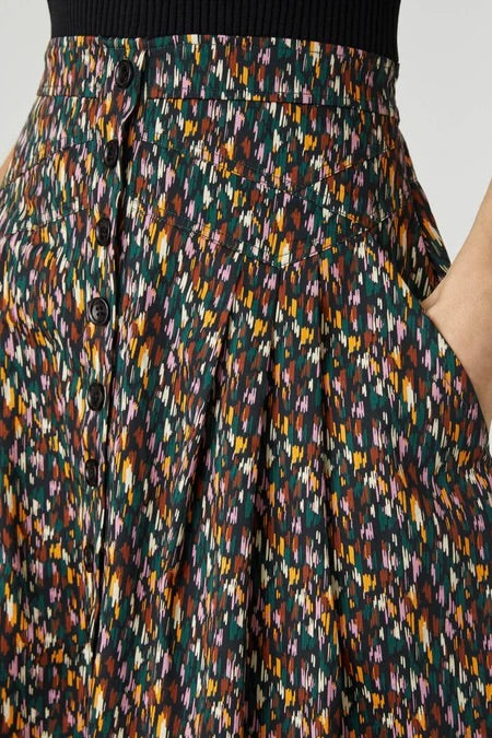 Dresses – Sassanova / Nova Man