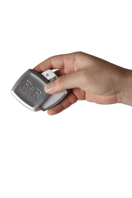 2 OZ SOLID COLOGNE- BLUE RIDGE – Sassanova / Nova Man