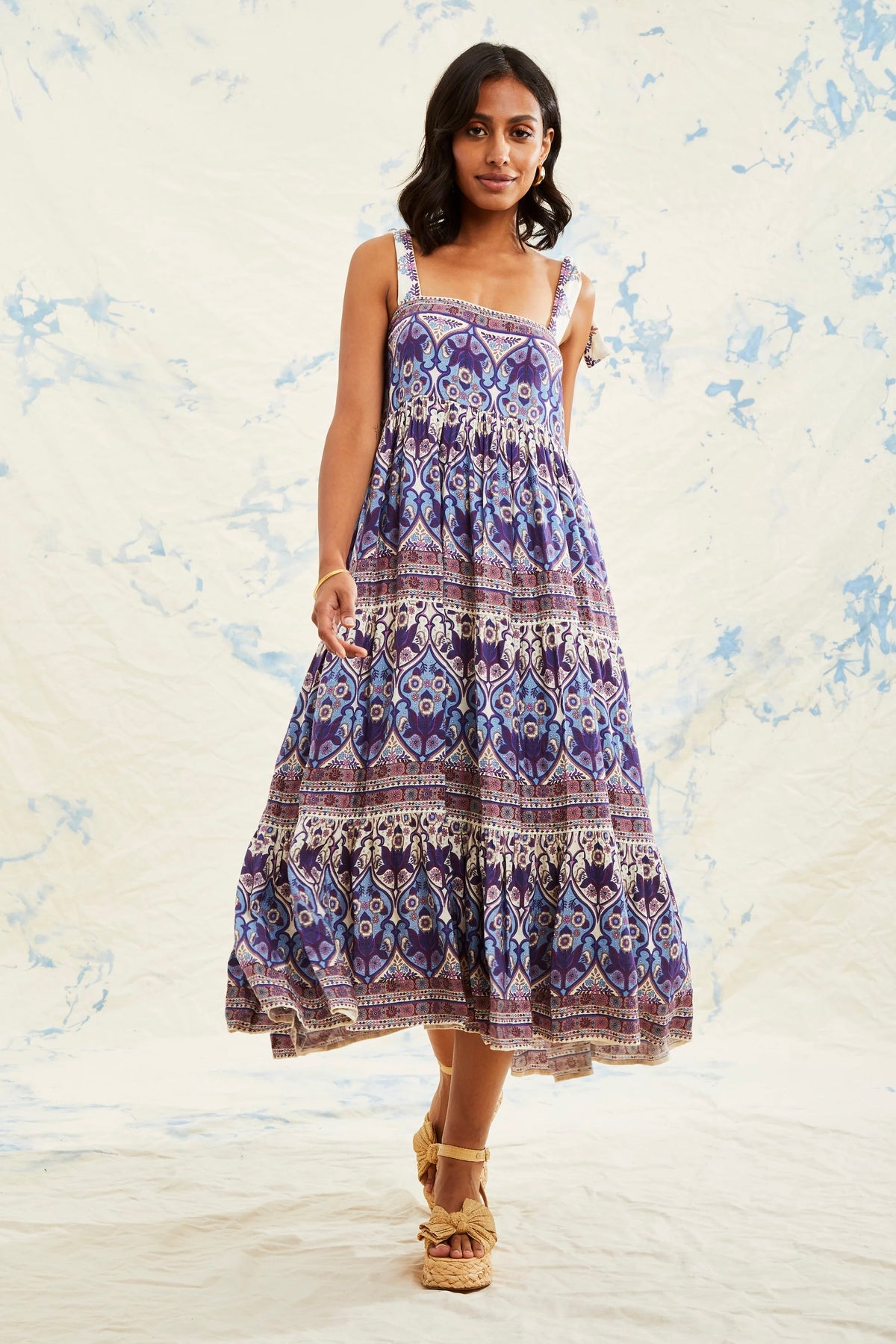 Dresses – Sassanova / Nova Man