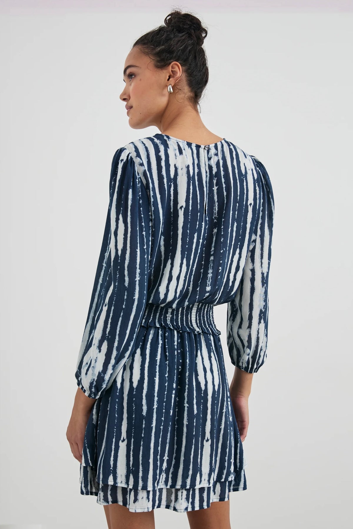 Dresses – Sassanova / Nova Man