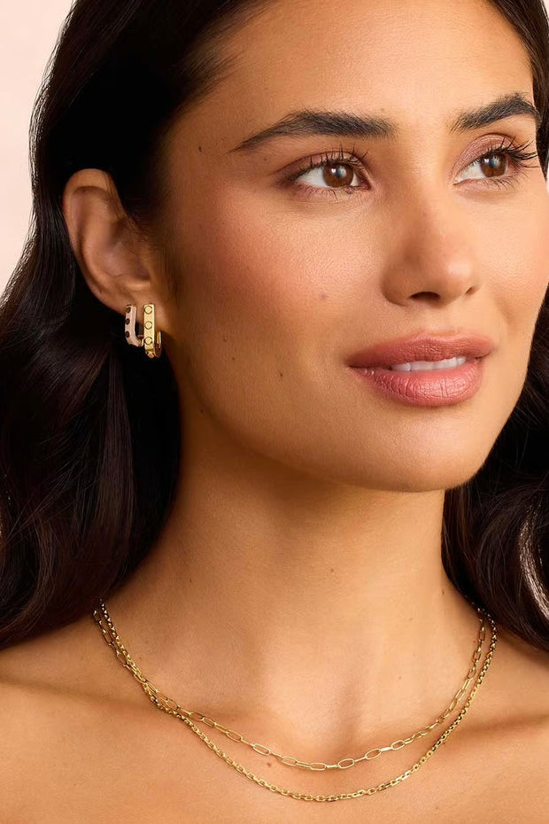 Accessories – Sassanova / Nova Man